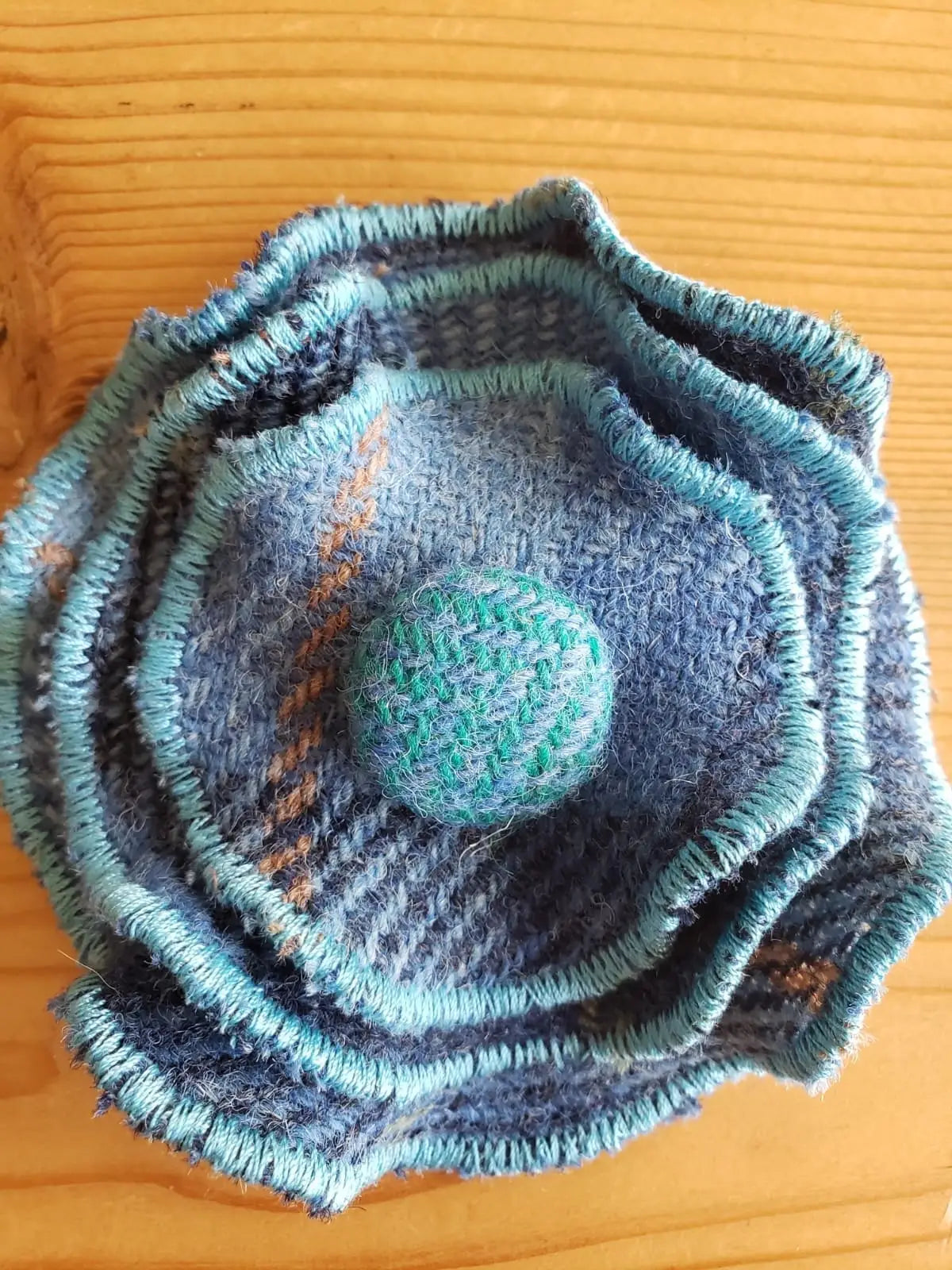 Harris Tweed Rosettes & Flower Brooches