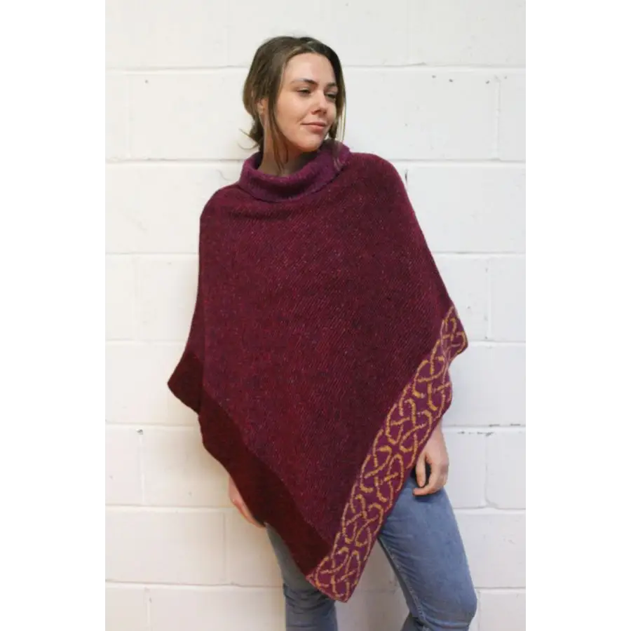 Mull Cape in Mallow Merino Wool